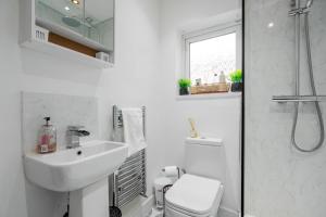 Anfield Abbey House, Liverpool (updated prices 2026)