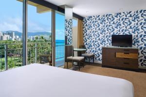 Kaimana Beach Hotel, Honolulu (updated prices 2025)