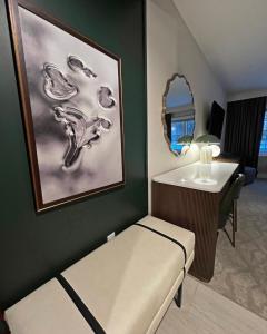 Hotel Brookmere & Arbor Spa, Saratoga Springs (updated prices 2025)