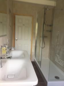 Borough Arms Hotel, Stoke on Trent (updated prices 2025)