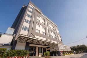 Ramee Tarang Hotel Indore, Indore (updated prices 2025)