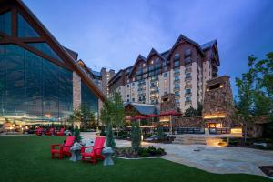Gaylord Rockies Resort & Convention Center, Aurora (updated prices 2026)