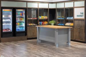 Holiday Inn & Suites - Savannah Airport - Pooler by IHG, Savannah ...