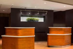 Courtyard by Marriott Champaign, Champaign (updated prices 2025)