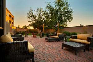 Courtyard by Marriott Champaign, Champaign (updated prices 2025)