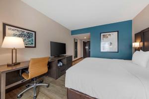 Comfort Inn & Suites Miami International Airport, Miami (updated prices ...