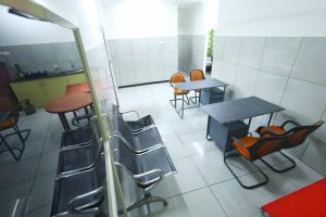 kallungal square - Edapally, Ernakulam (updated prices 2025)