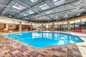 Delta Hotels by Marriott Mount Pleasant, Racine (updated prices 2025)