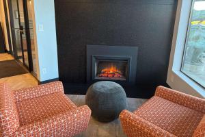 Edgewater Inn and Suites, an Ascend Collection Hotel, Coos Bay (updated ...