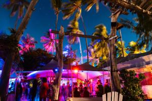 B4 Beach Club, Paje (updated prices 2025)