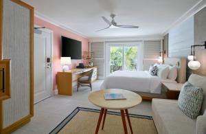 Buoy Haus Beach Resort St Thomas Autograph Collection, St Thomas ...