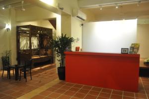 Red Inn Court, George Town (updated prices 2025)