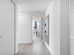 X Lounge IV - High-Rise with Rooftop Pool in Downtown Miami, Miami ...