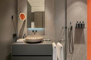 DAS AFFALTERBACH, Stuttgart, Autograph Collection, Affalterbach ...