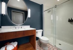 Hotel Indigo Nashville - The Countrypolitan, Nashville (updated prices ...