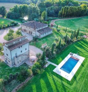 Luxury Villa in Umbria with Private Pool, Morcella (updated prices 2025)