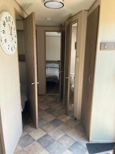 Combe Haven, Hastings (updated prices 2025)