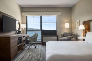 Hampton Inn & Suites Maui North Shore, Kahului (updated prices 2025)