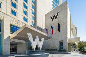 W Dallas, Dallas (updated prices 2025)