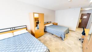 Chestnut Residence and Conference Centre - University of Toronto ...