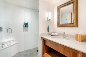 Embarc Vancouver, Vancouver (updated prices 2025)