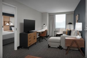 Residence Inn by Marriott Seattle Northgate Station, Seattle (updated ...