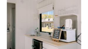 Harrington's on the Terrace - Murchison by Tiny Away, Te Anau (updated ...