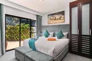 CM15 - Franzi's Dream-C15, Knysna (updated prices 2025)