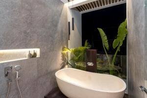 Botanika Estate Private Pool Villa, Canggu (updated prices 2025)