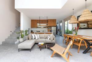 Botanika Estate Private Pool Villa, Canggu (updated prices 2025)