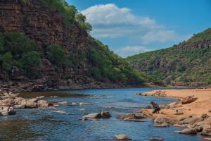 Royal Morubisi Founder's Lodge, Kaingo Private Game Reserve (updated ...