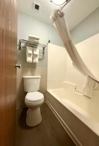 AmericInn by Wyndham Tofte Near Lake Superior, Tofte (updated prices 2025)