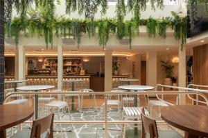 Nightcap at Manly Hotel, Brisbane (updated prices 2025)