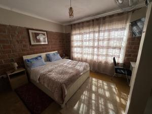 Warthog House-cozy country house, 3 Bed, Mumbwa (updated prices 2025)