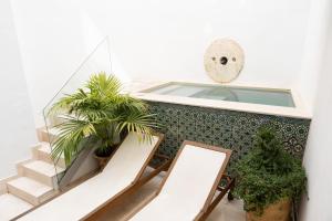 The Honest Hotel & Apartments, Seville (updated prices 2025)