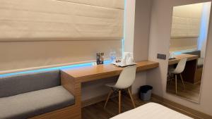 The ZHM Premiere Padang, Padang (updated prices 2025)