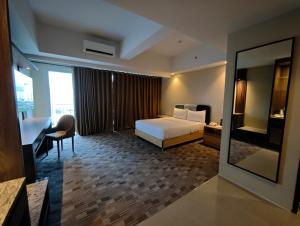 The Tribute Hotel, Manila (updated prices 2025)