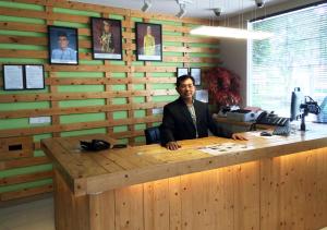 Hotel Pintar, Parit Raja – Updated 2023 Prices