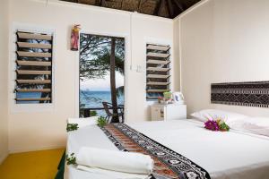 Funky Fish Beach & Surf Resort, Malolo – Updated 2022 Prices