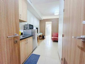 SHORE 2 TOWER 2 7th floor Near MOA Easy Vacation Shopping Center ...