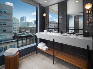 Hotel Distil, Autograph Collection, Louisville (updated prices 2026)