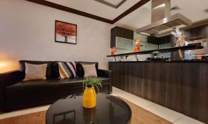 Porto Arabiya Tower 19-Studio Skyline Balcony Retreat and Spa 412 T19 ...