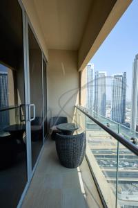 Direct Dubai Mall Access Luxurious 1BHK Apartment by WS Holiday Homes ...