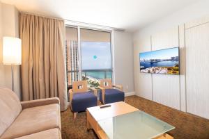 Marenas LATERAL ocean view daily refresh not included Fees collected at ...