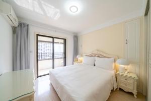 Tyms 2BR APT Xujiahui Dacheng Residence,上海（2025年最新房价）