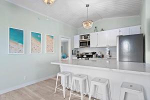 Cute Bungalow With Fire Pit Close to the Beach, Galveston (aktualne ...