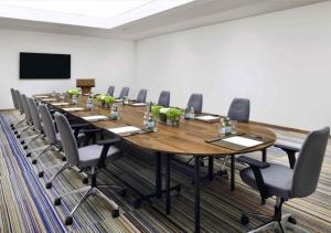 Luxery Hotel Apartment l Novotel Residence l JVT, Dubai (updated prices ...
