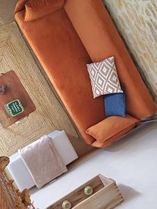 Charming stone house, Saint-André-le-Désert (precios actualizados 2025)