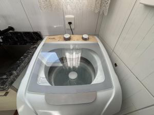 Apê com A/C, Garagem e Wi-Fi | 300m Canasvieiras, Флоріанополіс ...