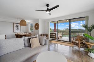 Spinnaker 201, Forster (updated prices 2026)